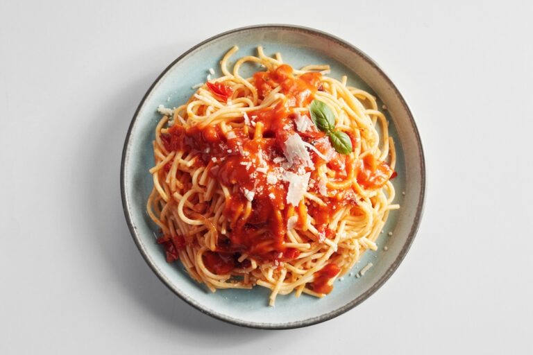 Next Steps Spaghetti Bolognese - Veg Power